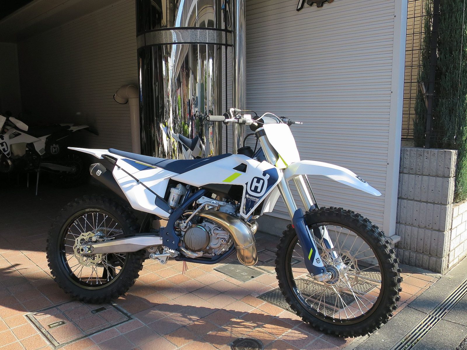 NEW Husqvarna TC250 2022MY | Rider's Land YOYO